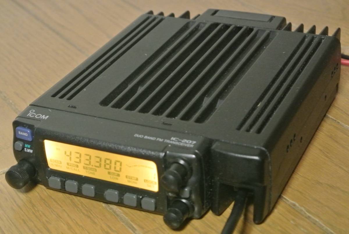 ICOM IC-207D 144MHz430MHz FMトランシーバー 高出力タイプ(モービル)｜売買されたオークション情報、yahooの商品情報をアーカイブ公開 - オークファン ...