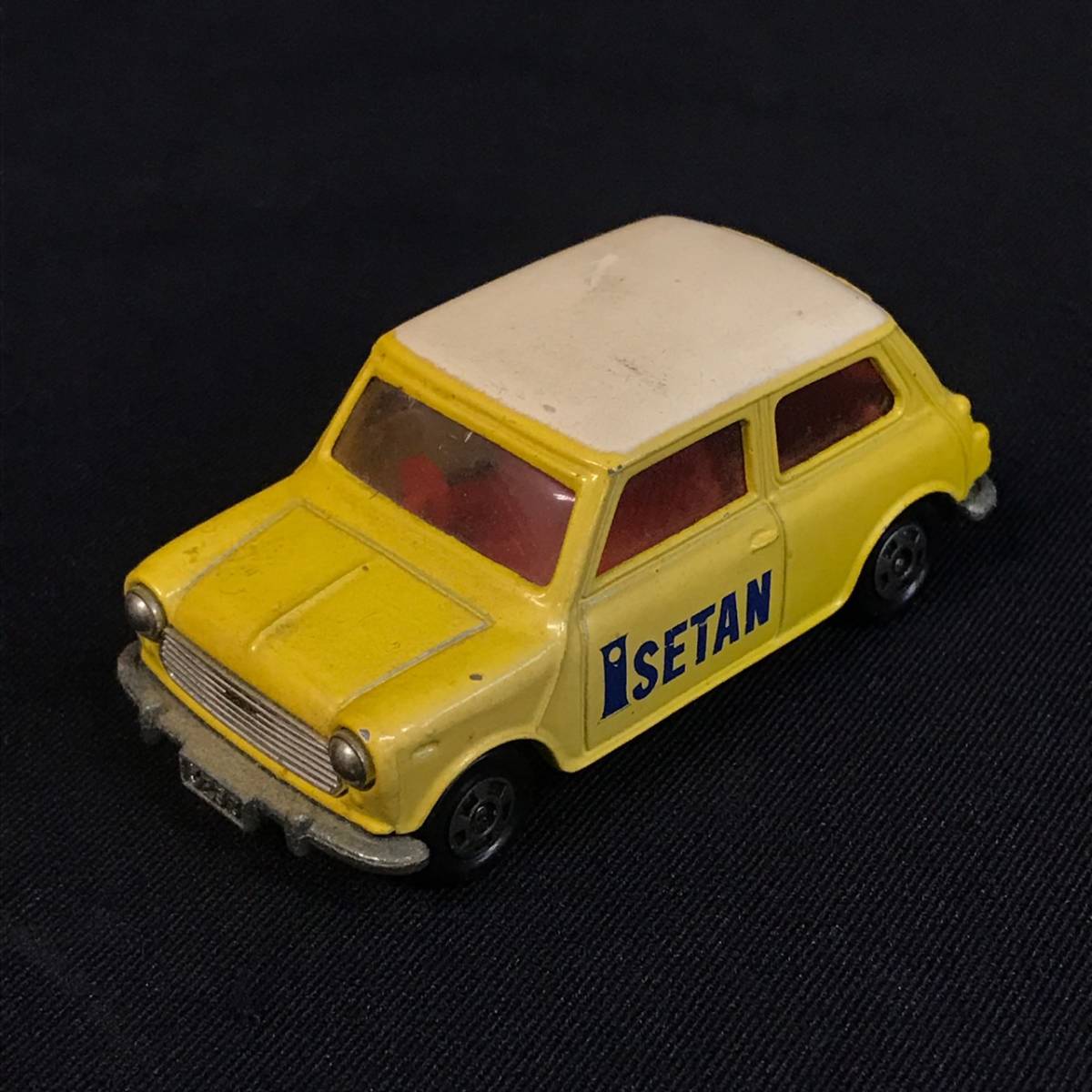 B11s19Z tomica 1979 BLMC MINI COOPER S F8 Mk-Ⅲ ISETAN トミカ ミニクーパー 伊勢丹 日本 ...