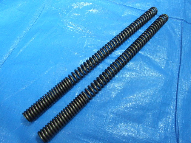 GPZ900R A1-6 WP ホワイトパワー製フロントフォークスプリング WP12(フロント)｜売買されたオークション情報、yahooの商品情報をアーカイブ公開 - オークファン ...