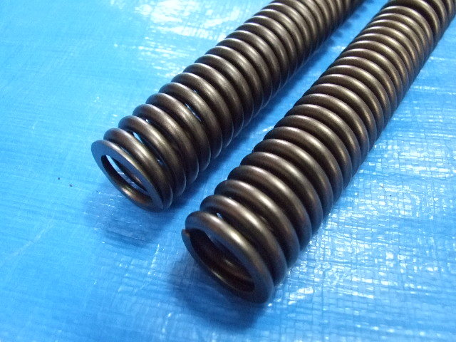 GPZ900R A1-6 WP ホワイトパワー製フロントフォークスプリング WP12(フロント)｜売買されたオークション情報、yahooの商品情報をアーカイブ公開 - オークファン ...