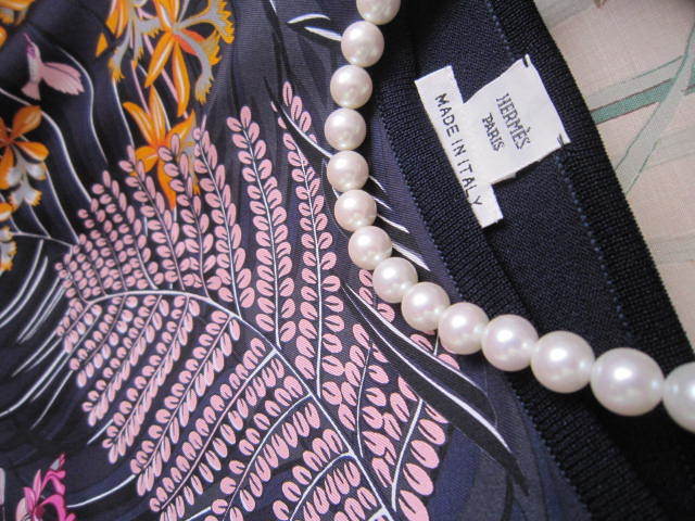 クローゼット整理 HERMES 100%silk&62%cotton 38%silk トップス 36 38前後 試着のみ(半袖セーター)｜売買されたオークション情報、yahooの商品情報を ...