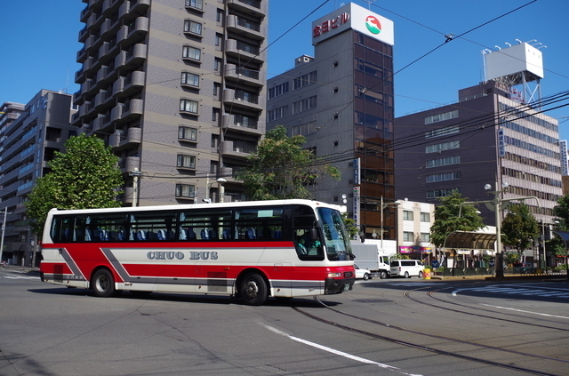 在庫限り 正規品カーバッテリー130E41R 95E41R 100E41R 105E41R 110E41R 115E41R 120E41R ...