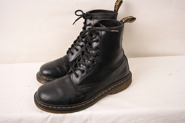 ドクターマーチン UK5/23.5cm-24.0cm/8ホール 白 ホワイト ブーツ レディース レザー dr.martens 古着 T ...