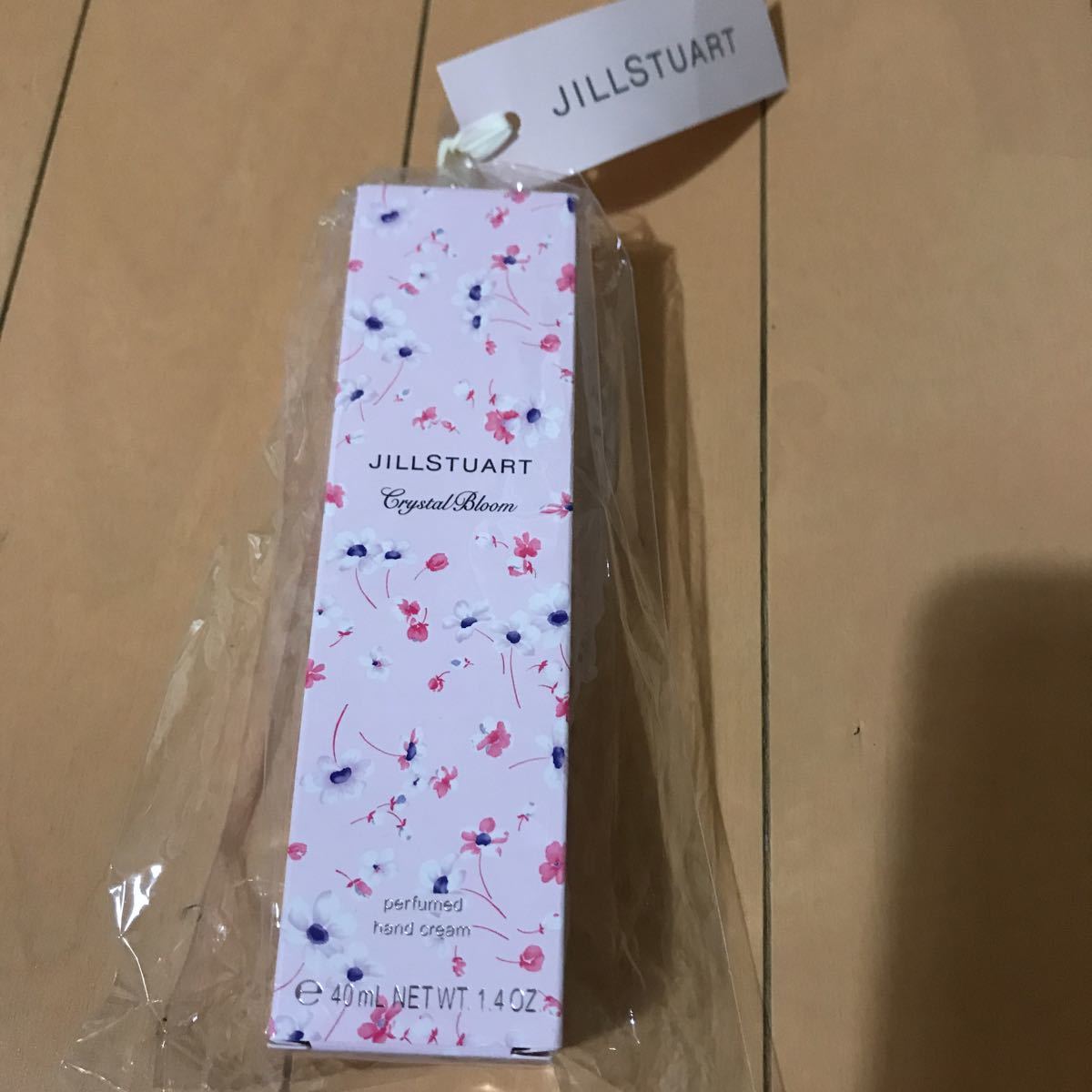ジルスチュアート クリスタルブルーム パフュームハンドクリーム リェリーブロッサム JILLSTUART(ジルスチュアート)｜売買されたオークション情報、yahooの商品情報をアーカイブ公開 ...