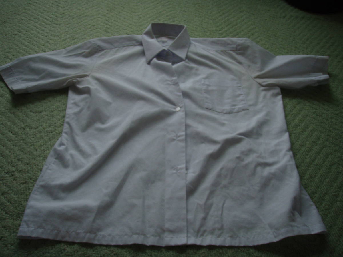 165A 半袖Yシャツ(160（155cm～）以上)｜売買されたオークション情報、yahooの商品情報をアーカイブ公開 - オークファン（aucfan.com）