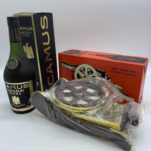 R41583 124 -354/HT5000 酒 CAMUS NAPOLEO EXTRA COGNAC 700ml 40％ 砲台付 まとめて2 ...