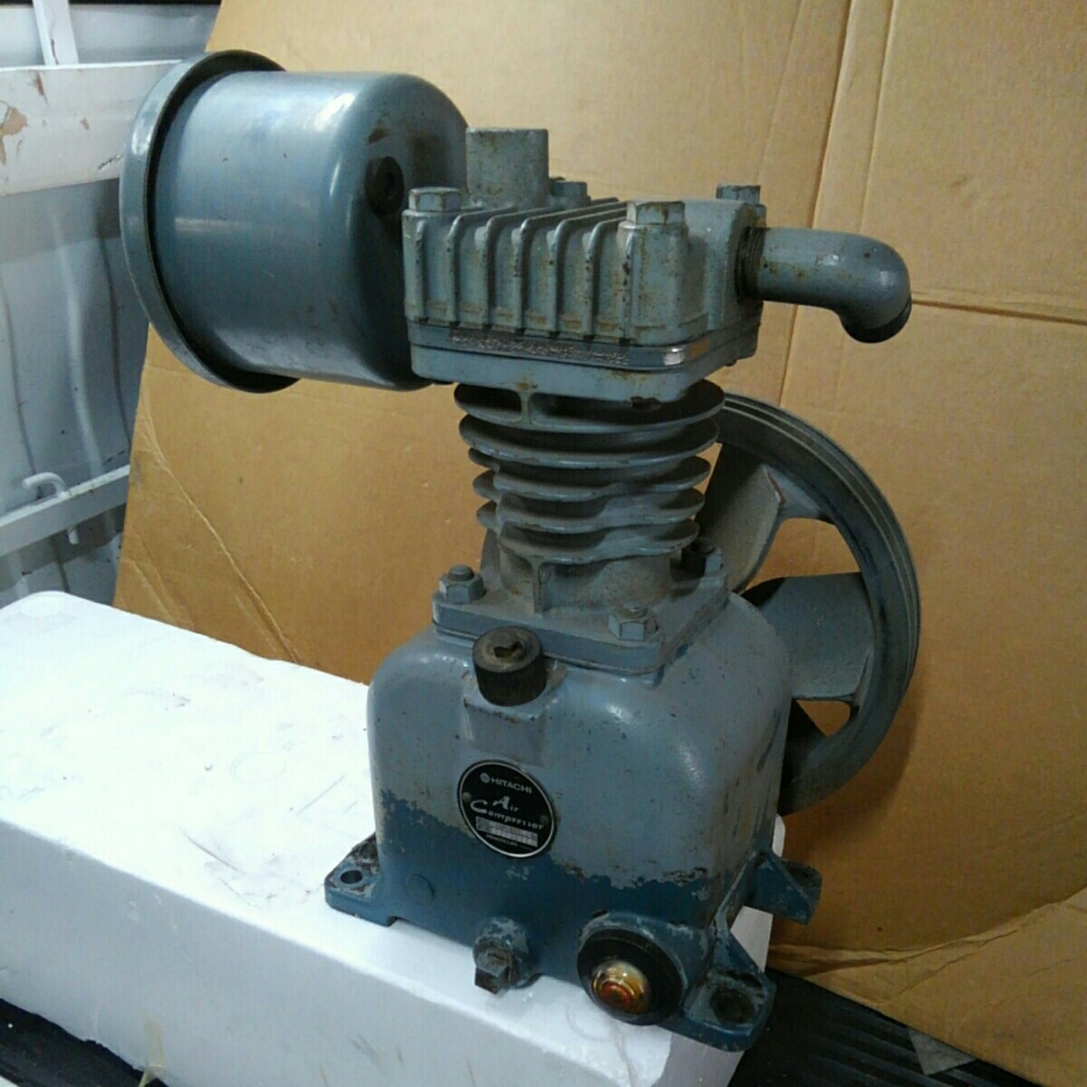 日立製作所 小型空気圧縮機 本体のみ 1.5P-9.5T 60Hz 1.5kw 3φ 9.5kg/ 72mmX65mm 980rpm 160L ...