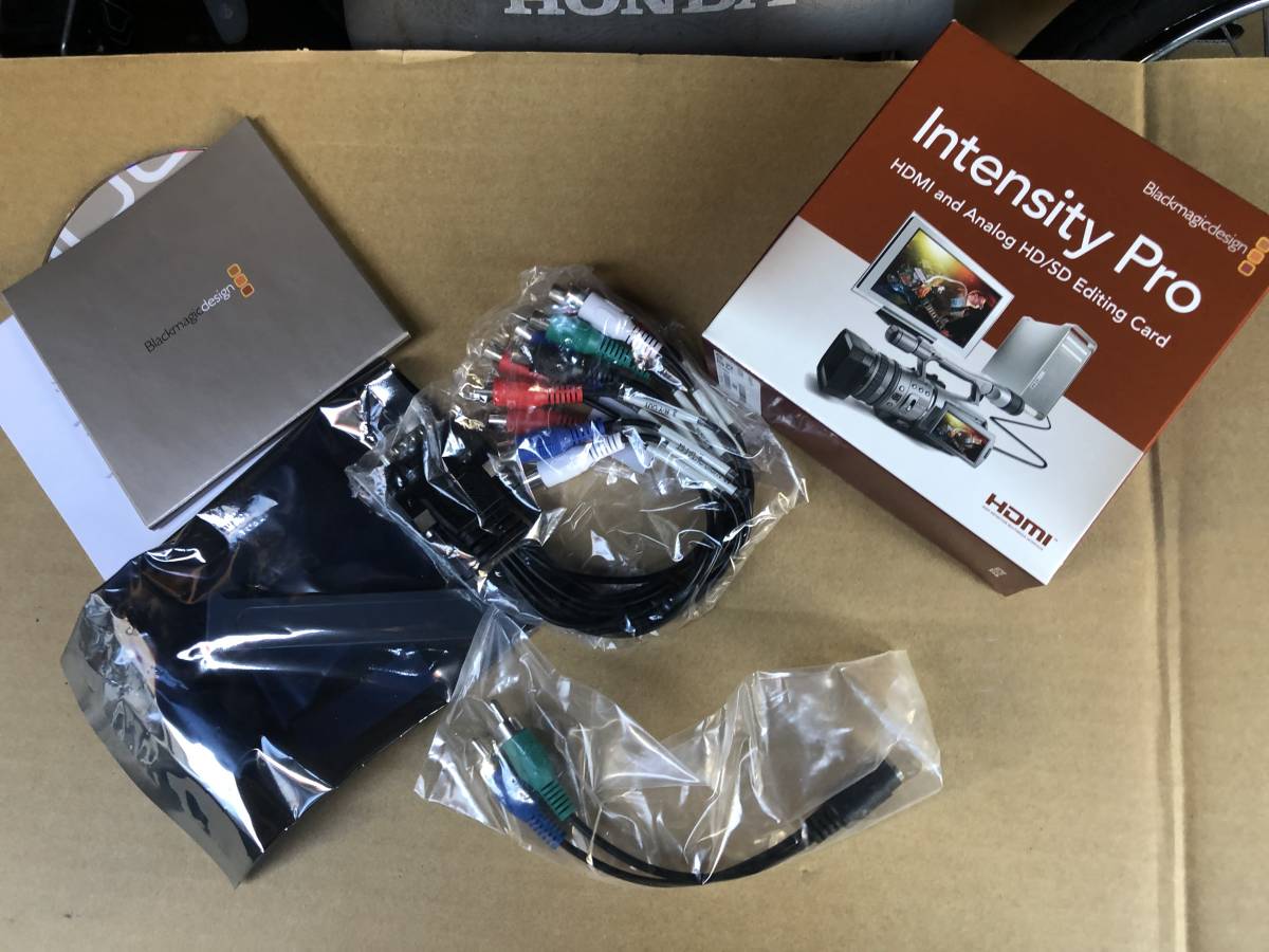 ボードなし Blackmagic Design Intensity Pro 空箱 ケーブル ディスク(ビデオキャプチャカード)｜売買された ...