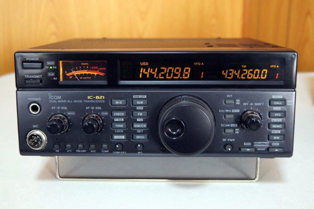 ICOM IC-821 訳あり品(固定)｜売買されたオークション情報、yahooの商品情報をアーカイブ公開 - オークファン（aucfan.com）
