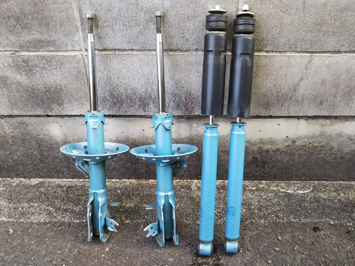 フリードハイブリッド GP3 KYB ニューSR カヤバショック(ショックアブソーバー)｜売買されたオークション情報、yahooの商品情報をアーカイブ公開 - オークファン（aucfan.com）