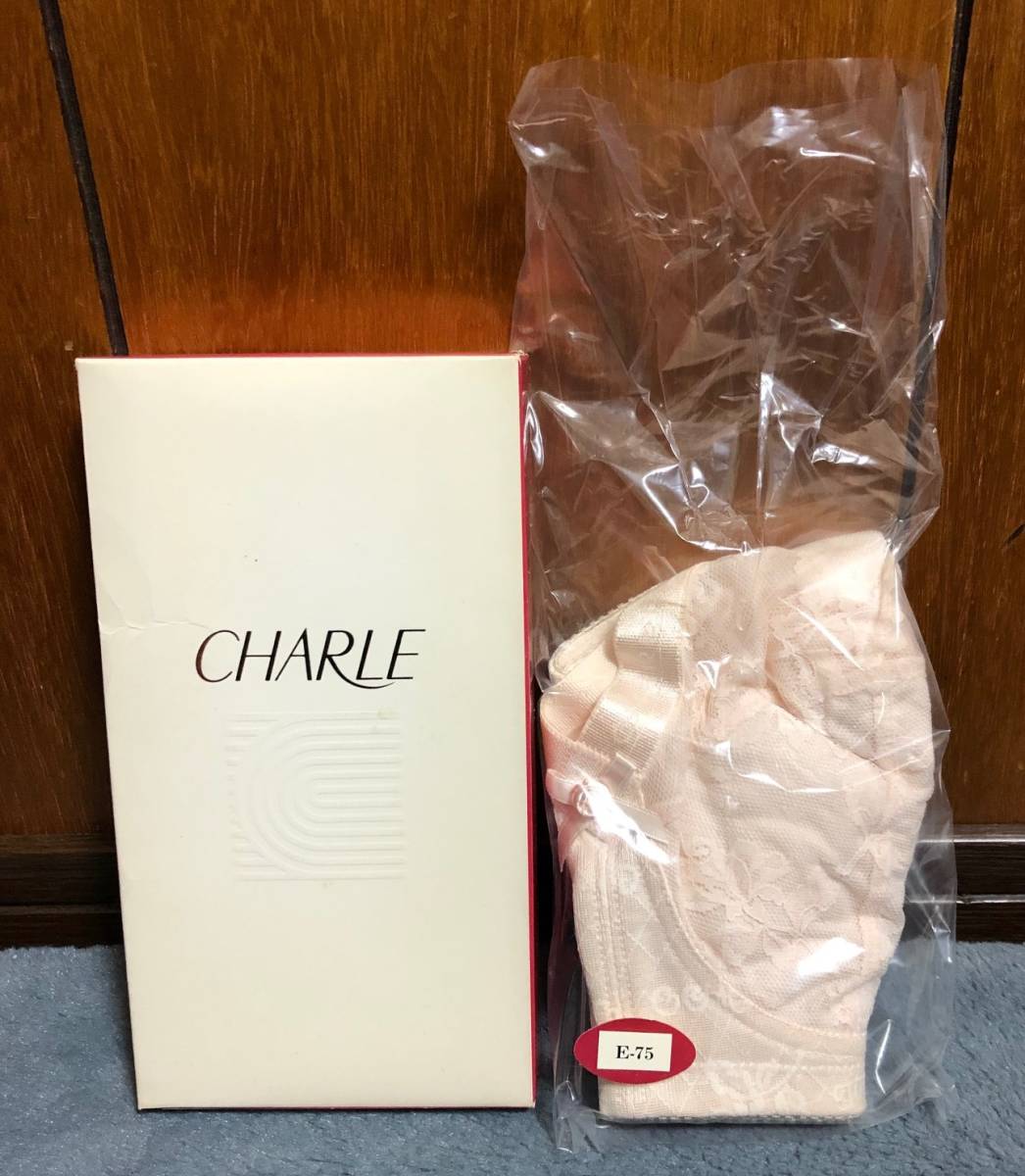 シャルレ ブラジャー FA022 ピンク E75(Eカップ以上)｜売買されたオークション情報、yahooの商品情報をアーカイブ公開 - オークファン（aucfan.com）