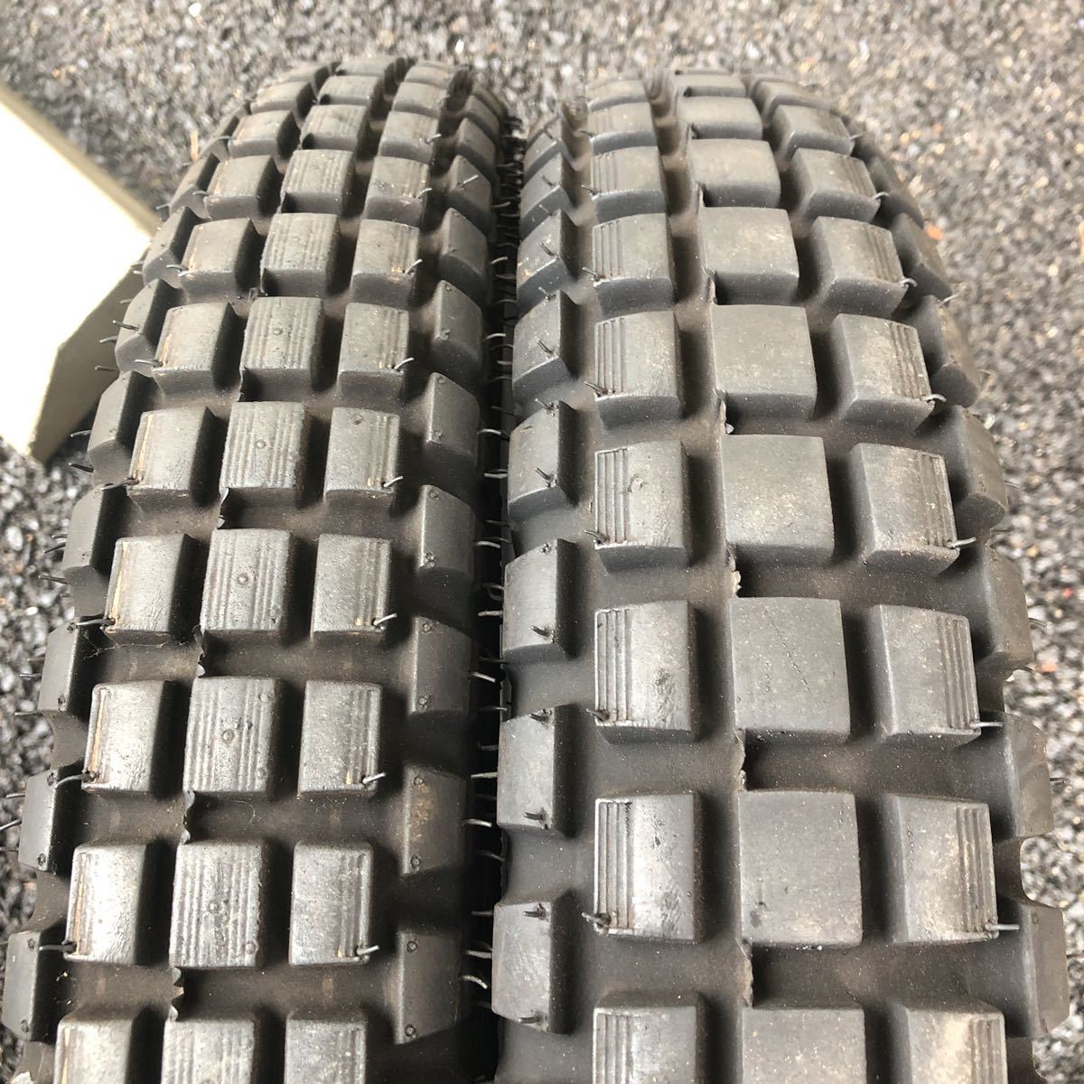 バリ山 TRIALS UNIVERSAL 90/90-19 110/90-18 250TR トレイルユニバーサル ダンロップ 前後セット(オフロード)｜売買されたオークション情報、yahooの ...