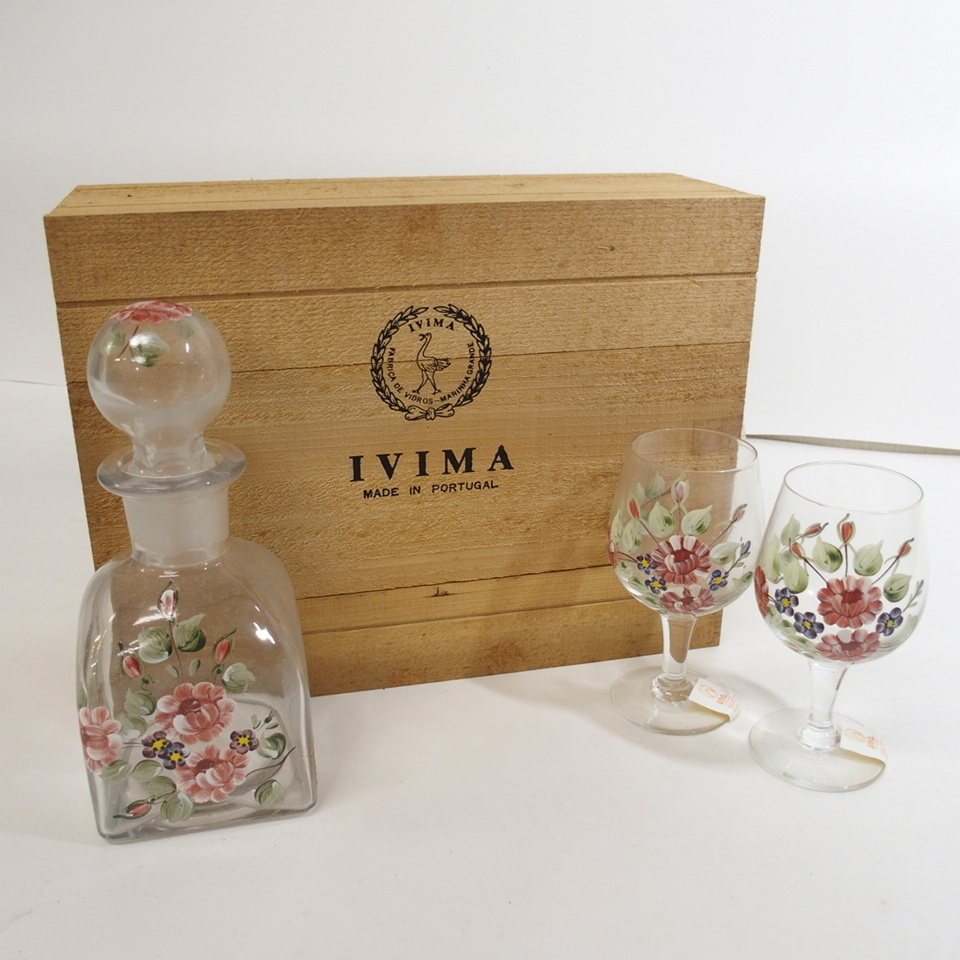 IVIMA ワイングラス 水指し 手書き 花柄 3点セット ポルトガル製 木箱入り 長期保管品 f002(工芸ガラス)｜売買されたオークション情報、yahooの商品情報をアーカイブ公開 ...