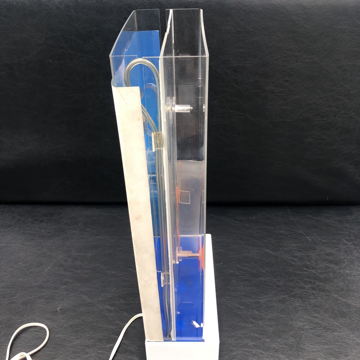 昭和レトロ オリエント時計 ORIENT 店頭販促用ディスプレイ台 サーフィン 通電確認のみジャンク扱い 高さ約51cm(その他)｜売買されたオークション情報、yahooの商品情報をアーカイブ ...