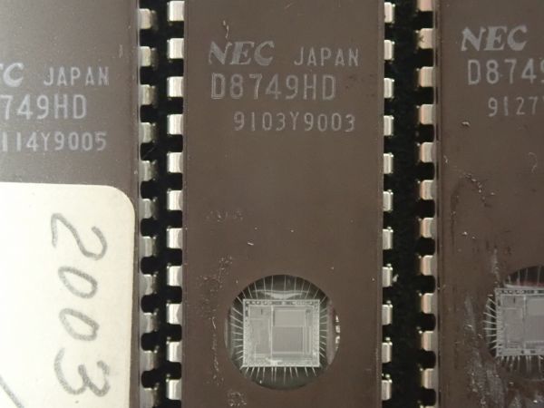 35個 μPD8749HD 8-Bit Single-Chip HMOS Microcomputers CPU 40PIN Ceramic ...