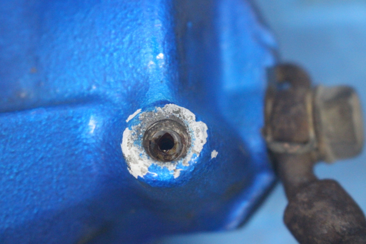 クラウン GRS182 純正 フロント キャリパー 青塗装 26(ブレーキキャリパー)｜売買されたオークション情報、yahooの商品情報をアーカイブ公開 - オークファン（aucfan.com）