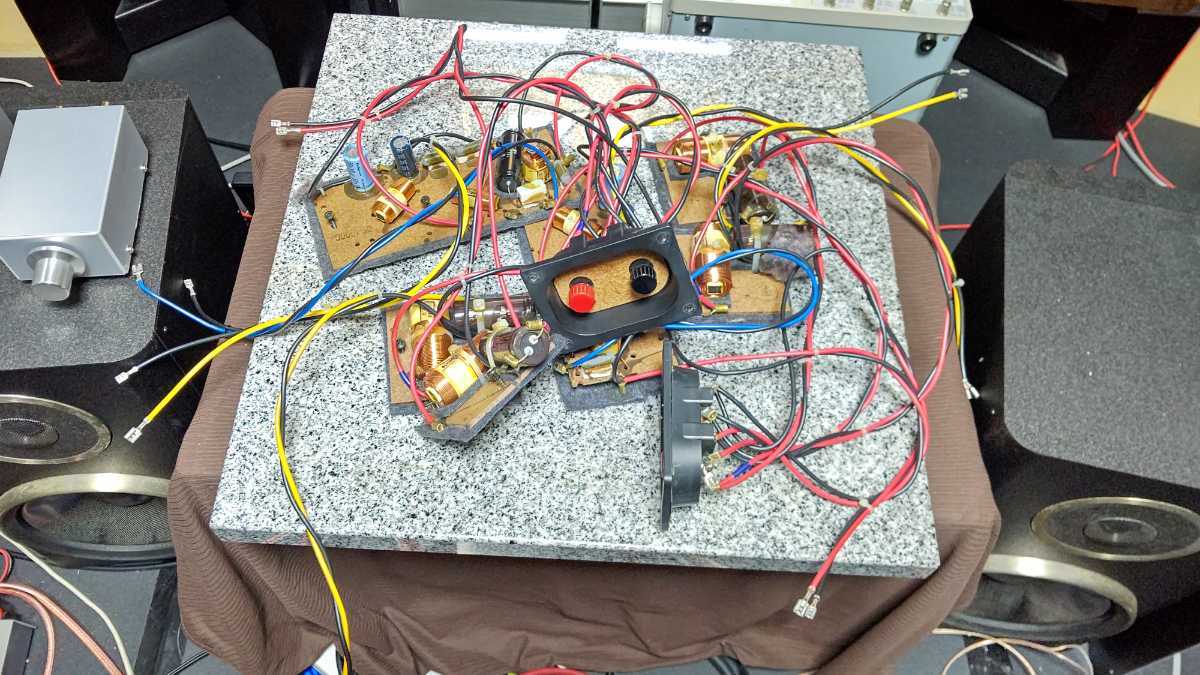 DIATONE ds-1000c ネットワーク ペア(ダイヤトーン)｜売買されたオークション情報、yahooの商品情報をアーカイブ公開 - オークファン（aucfan.com）