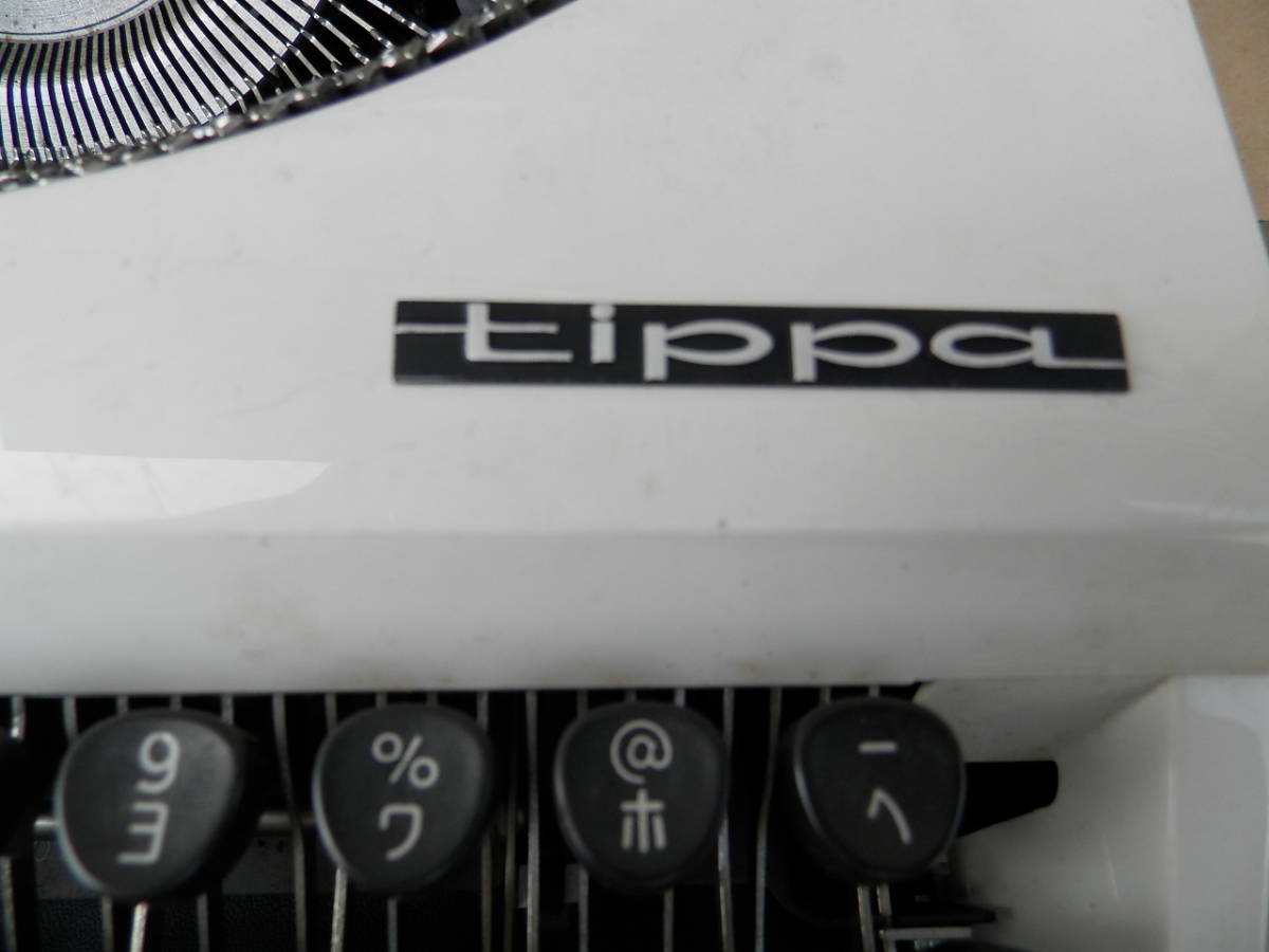 タイプライター TIPPA T-A オランダ製 昭和レトロタイプライター(タイプライター)｜売買されたオークション情報、yahooの商品情報を ...