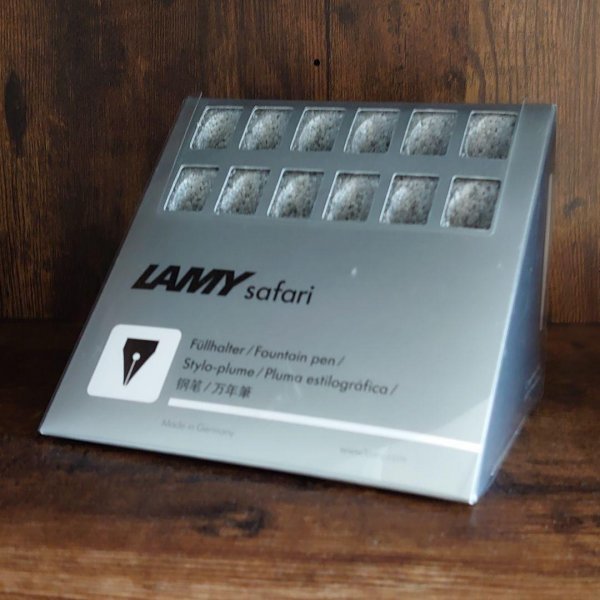 売切 LAMY ラミーサファリ ディスプレイ 什器(その他)｜売買されたオークション情報、yahooの商品情報をアーカイブ公開 - オークファン（aucfan.com）