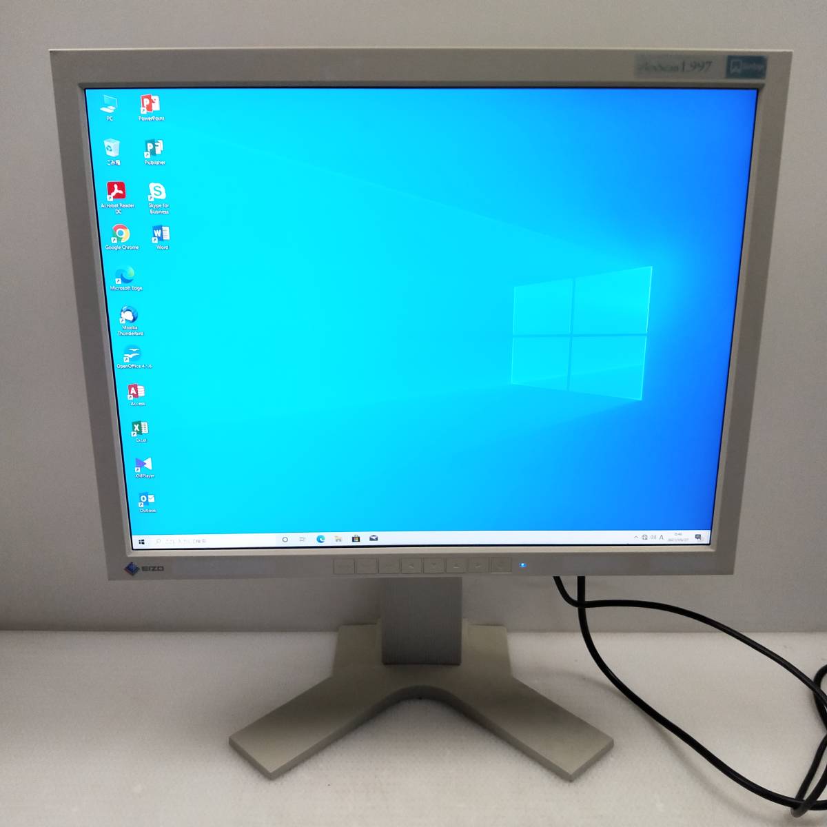 訳あり 品 EIZO FlexScan L997 21.3インチ ディスプレイ 1600x1200 UXGA VGA/DVI 使用時間 ...