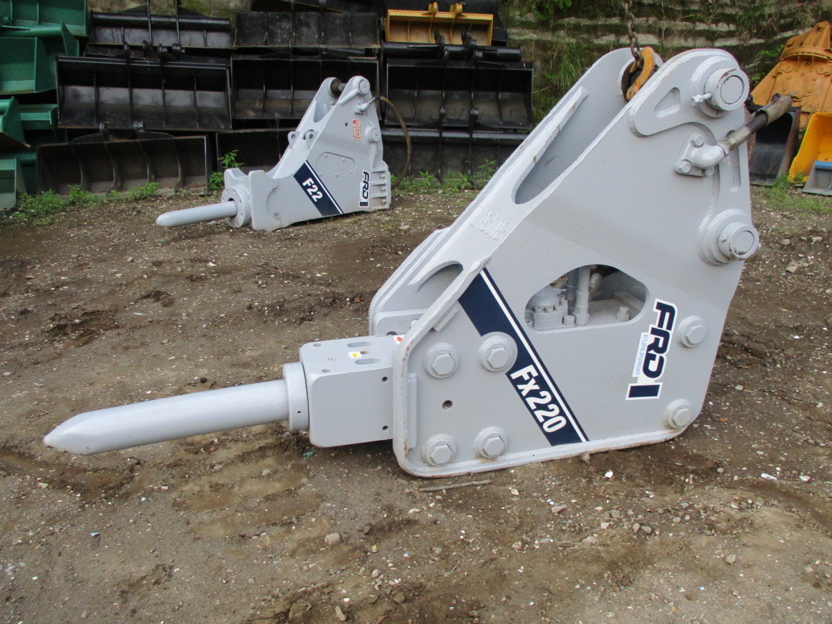 値引き交渉OK 送料分 0.7M3用 古河.フルカワ.油圧ブレーカー.FX220 ピン径80㎜アーム先端幅325㎜ み 店頭展示(建設機械 ...