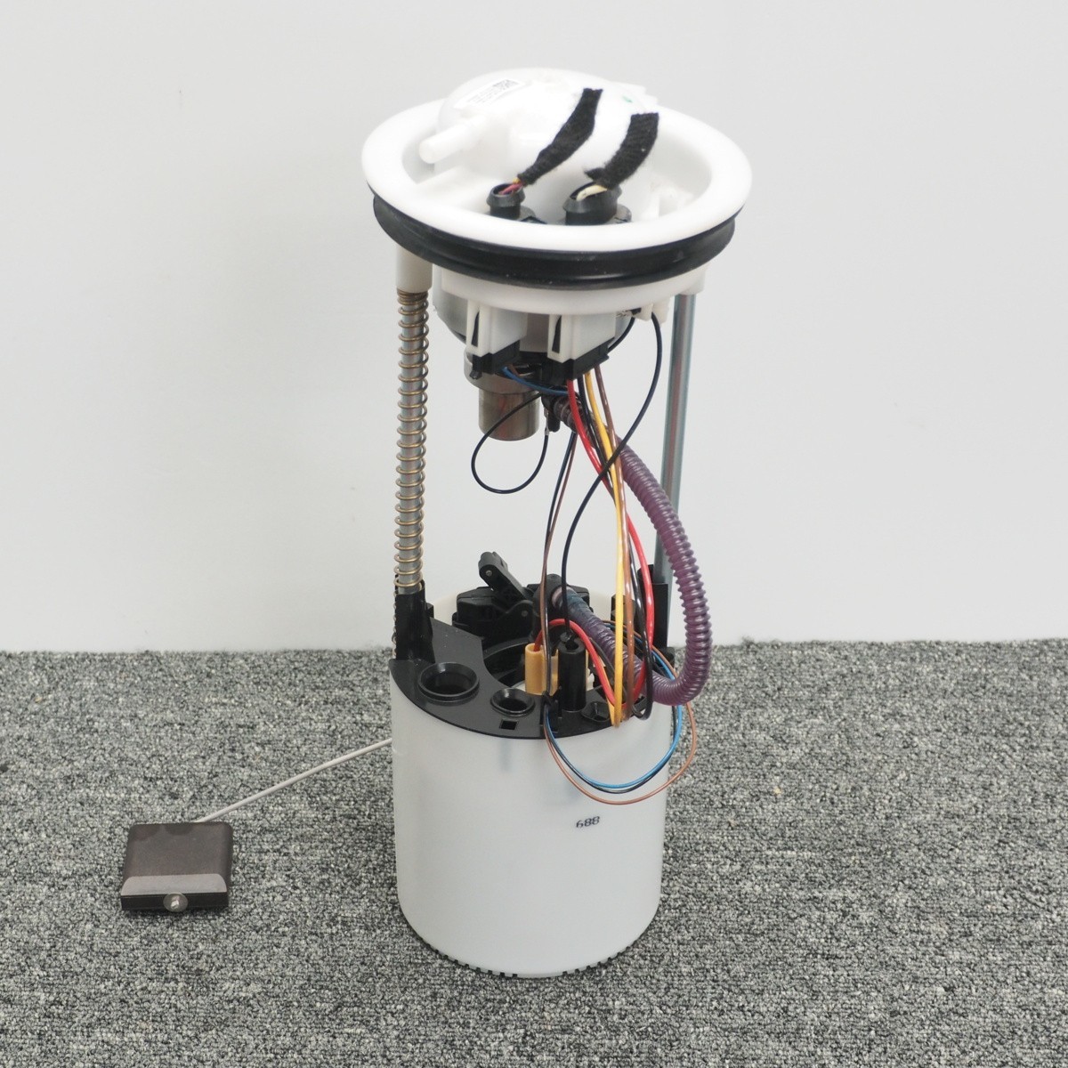 P-12 ポルシェ マカン Macan 95B フューエルポンプ 燃料ポンプ Fuel Pump 8R0919051F(ポルシェ用)｜売買され ...