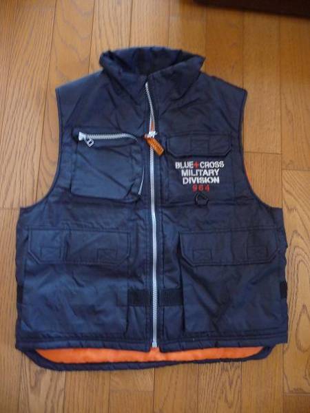 ブルークロス ダウンベスト S 130-140(ジャケット、上着)｜売買されたオークション情報、yahooの商品情報をアーカイブ公開 ...