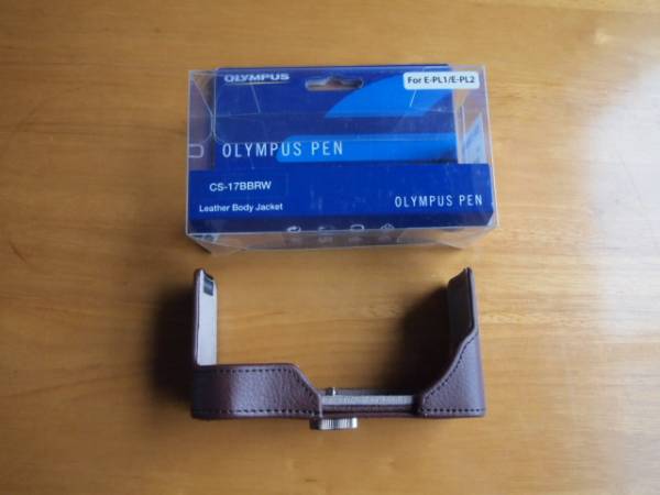 PEN 本革ボディジャケット ブラウン CS-17B BRW(一眼カメラ用ケース)｜売買されたオークション情報、yahooの商品情報を ...