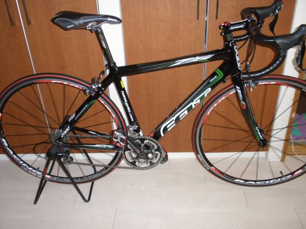 持ってけ泥棒 2007年FELT フェルト Z35 フルカーボン(500mm～)｜売買されたオークション情報、yahooの商品情報をアーカイブ ...