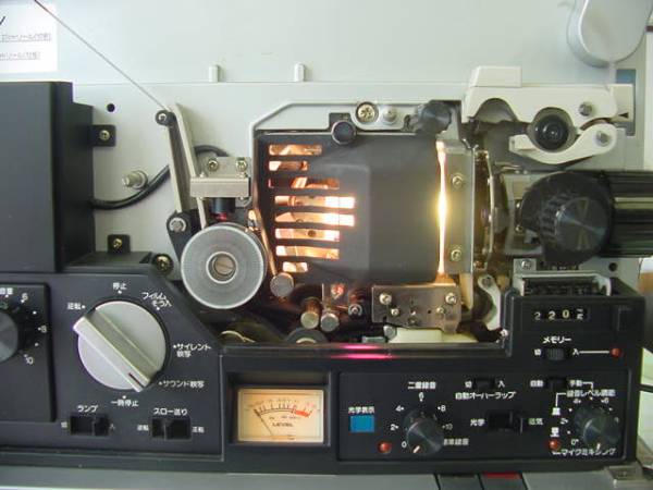 修理 調整済 FUJICASCOPE SOUND SD20 QUARTZ 8mm映写機(本体)｜売買されたオークション情報、yahooの商品情報をアーカイブ公開 - オークファン（aucfan ...