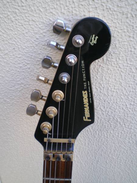 Fernandes FST-55 ミディアムスケール ストラト 黒 ジャンク品(フェルナンデス)｜売買されたオークション情報、yahooの商品 ...