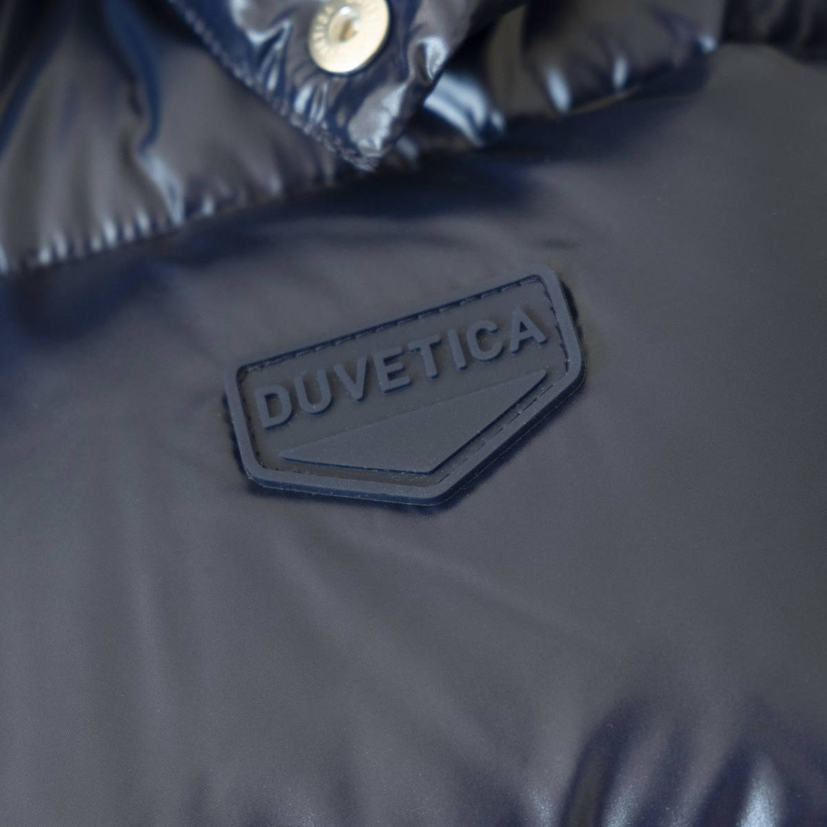 No.3237 DUVETICA デュベティカ 定価12万円 ダウン増量 上位モデル フランス産 グレーグースダウン使用 全国(Lサイズ)｜売買されたオークション情報、yahooの商品情報を ...