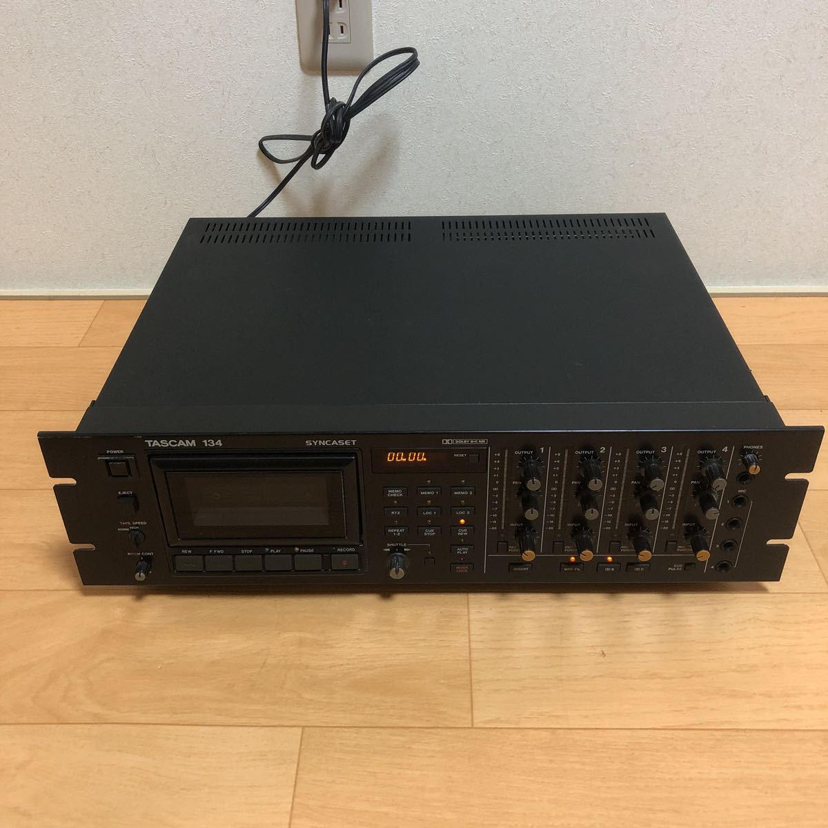 TASCAM 134 SYNCASET(マルチトラックレコーダー)｜売買されたオークション情報、yahooの商品情報をアーカイブ公開 ...