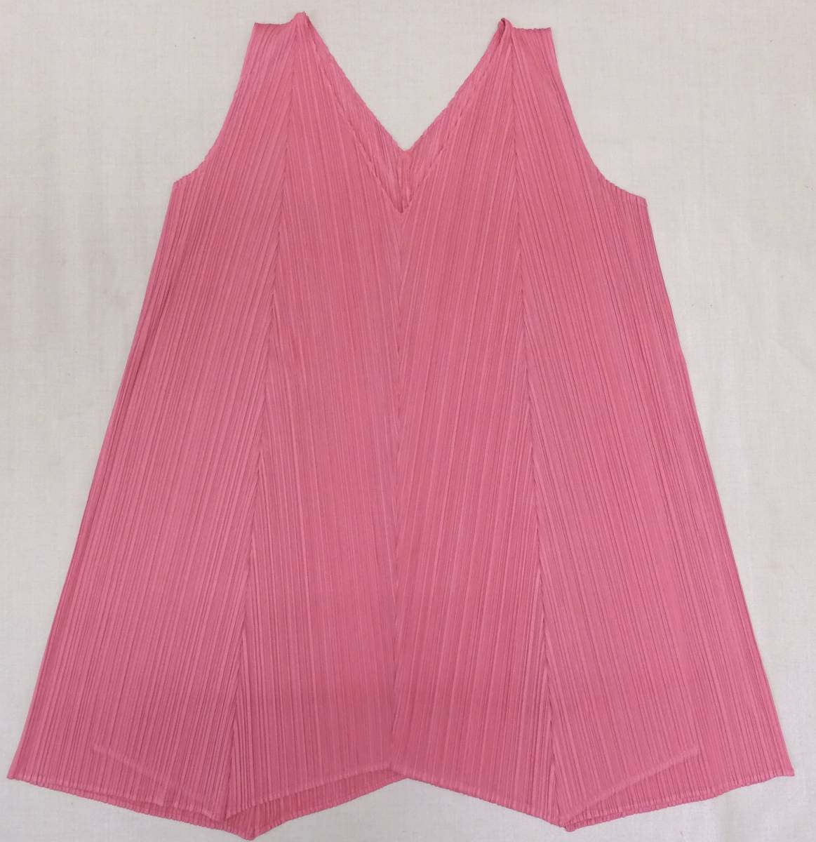 k392/PLEATS PLEASE ノースリーブ ミニ ワンピース/サイズ3/ISSEY MIYAKE イッセイミヤケ プリーツプリーズ/トップス/PP03-J146(ワンピース)｜売買され ...