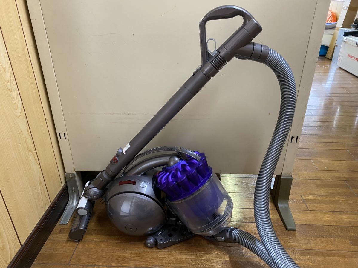 ダイソン DC37(ダイソン)｜売買されたオークション情報、yahooの商品情報をアーカイブ公開 - オークファン（aucfan.com）