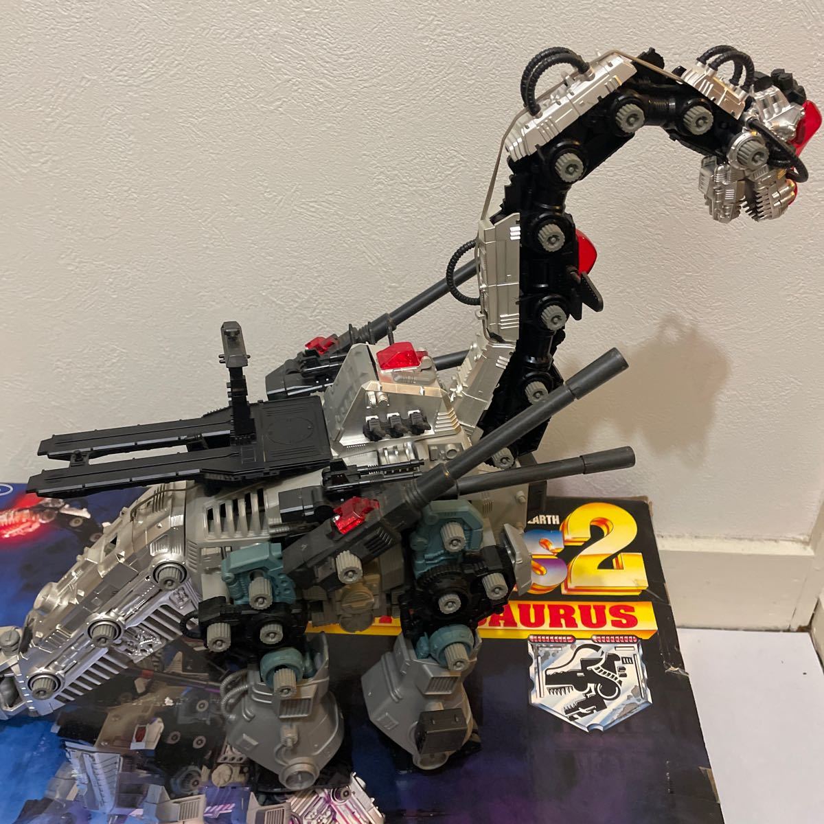 TOMY ゾイド ZOIDS2 海外版 ウルトラザウルス(ゾイド)｜売買されたオークション情報、yahooの商品情報をアーカイブ公開 ...