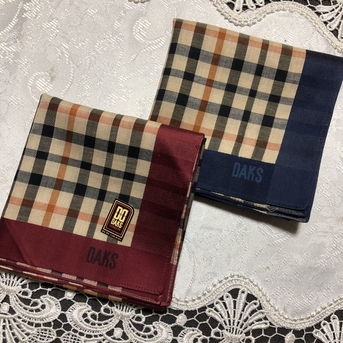 DAKS ダックス メンズハンカチ 2枚セット 定番チェックのお色違い ブランドハンカチ 素敵なメンズに(男性用)｜売買されたオークション情報 ...