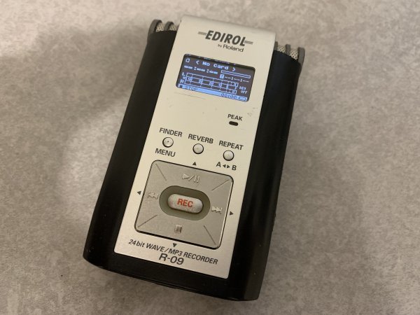 EDIROL by Roland R-09 24bit WAVE / mp3 RECORDER リニアPCM対応 ICレコーダー(IC ...