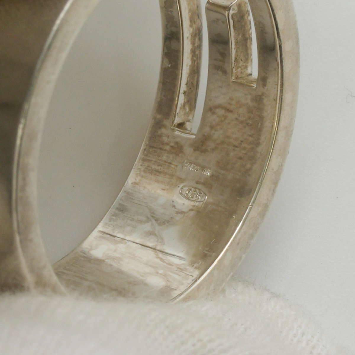 質イコー [グッチ] GUCCI リング シルバー925 Gマーク ナロー 21（18号） メンズ 中古 アクセサリー、時計