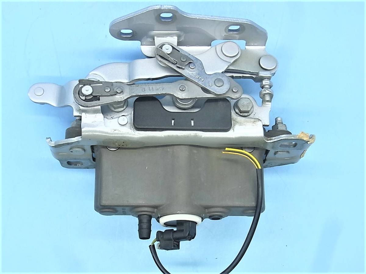 MB356 ベンツ Eクラス W212 E350 前期 純正ボンネットヒンジ+アクチュエーター 右 A2048800228 ...