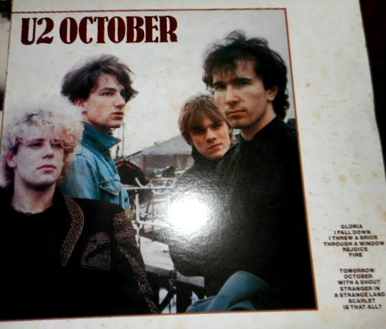 U2 LPレコード4点 UNDER A BLOOD RED SKY/The Unforgettable Fire/OCTOBER/WAR RM12(U2)｜売買されたオークション情報 ...