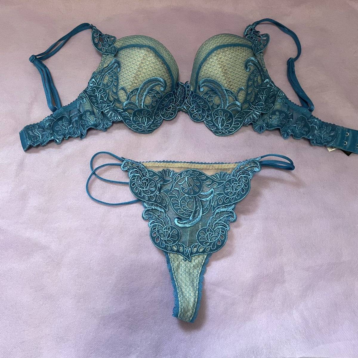 Wacoal ワコール studioFIVE スタディオファブ スタジオファイブ E65/ソングM 補正下着(Eカップ以上)｜売買されたオークション情報、yahooの商品情報をアーカイブ公開 ...