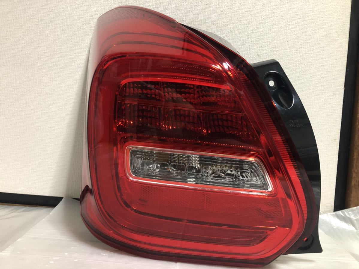 全国 送料 無料 スズキ スイフト AT854 ZC13S ZC43S ZC53S ZC83S 純正 左 テール ライト ランプ KOITO 220-59360 SUZUKI スポーツ ...