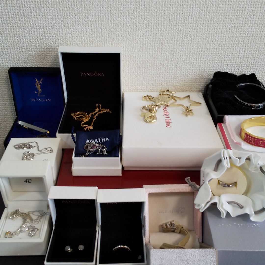 アクセサリーまとめて Folli Follie COACH PANDORA DIESEL 4℃ YSL AGATHA dunhill ...