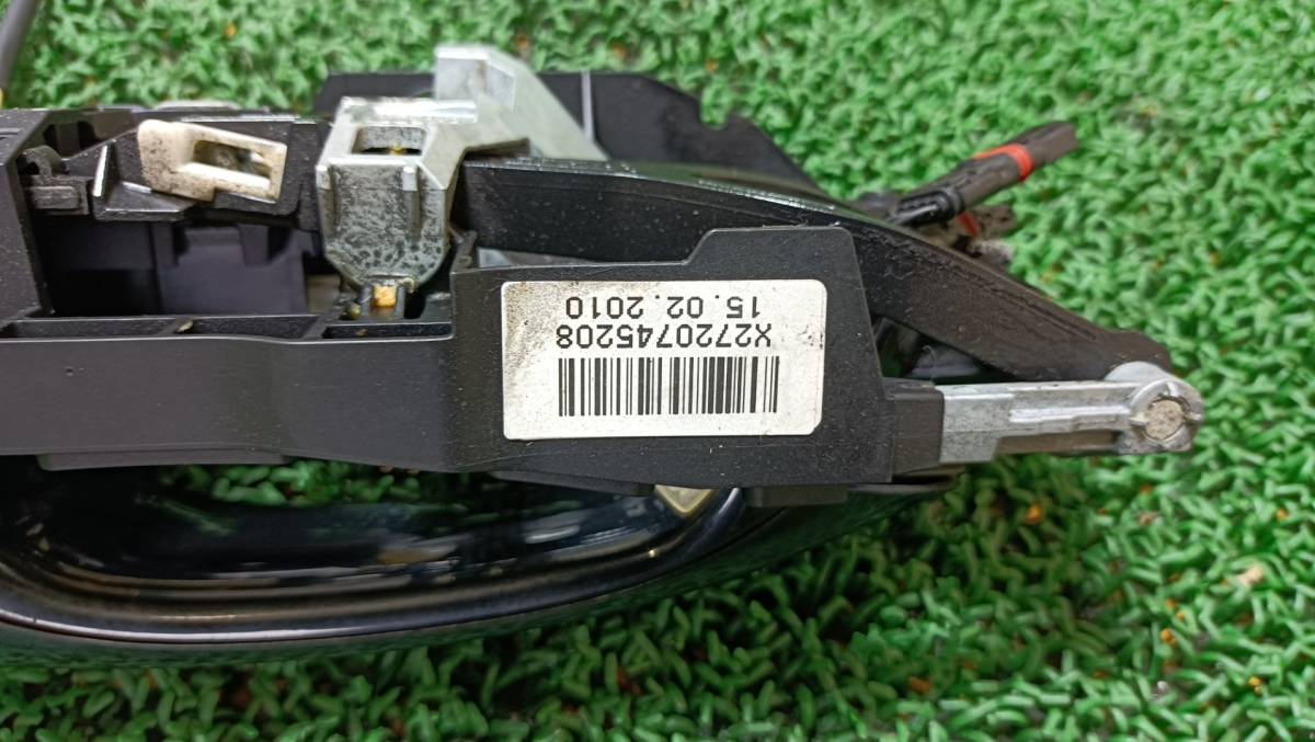 BMW フロントドアアウターハンドル 右 528i F10 DBA-FR30 H22年 走行133905㎞ 51217265082 ...