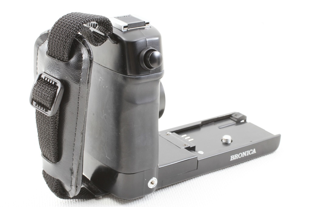 極上品 BRONICAブロニカ ETR モーターワインダー Ei A471(ブロニカ)｜売買されたオークション情報、yahooの商品情報を ...