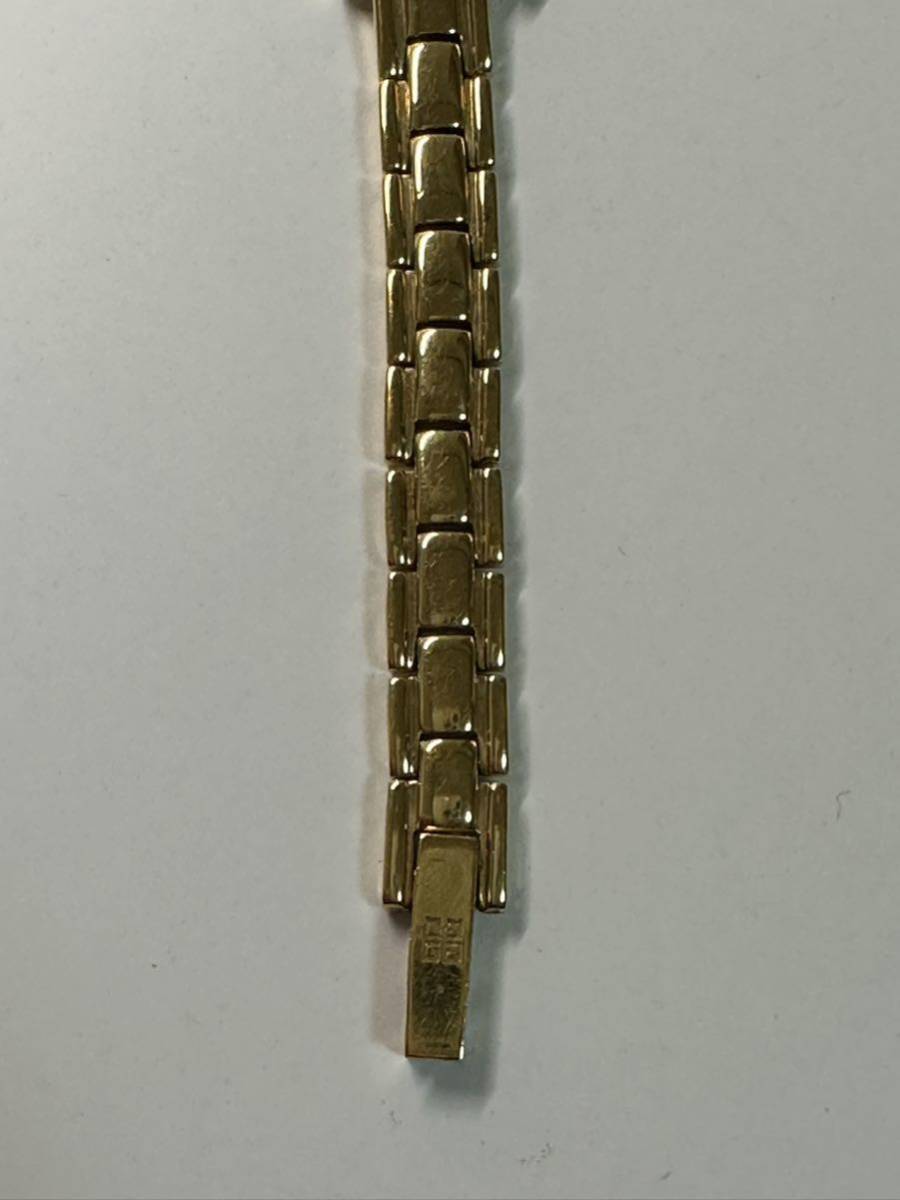 GIVENCHY ジバンシー スクエア クォーツ レディース腕時計 2Pダイヤ 稼働品(ジバンシイ)｜売買されたオークション情報、yahooの商品情報をアーカイブ公開 - オークファン ...