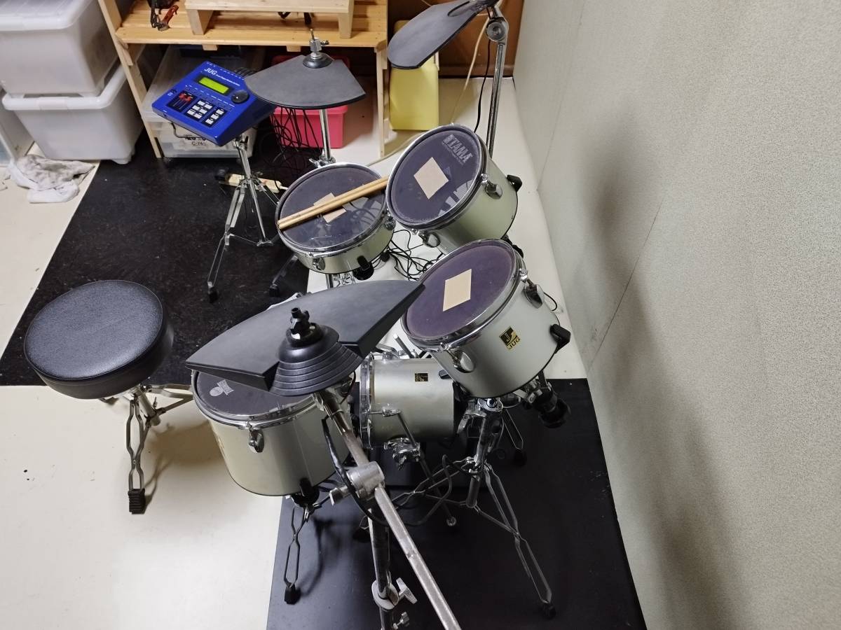 島村楽器オリジナル JUG 静音マッフルヘッド JU-DTR5 電子ドラム 音源モジュール キックペダル スローン付き 音出しOK がジャンク ...