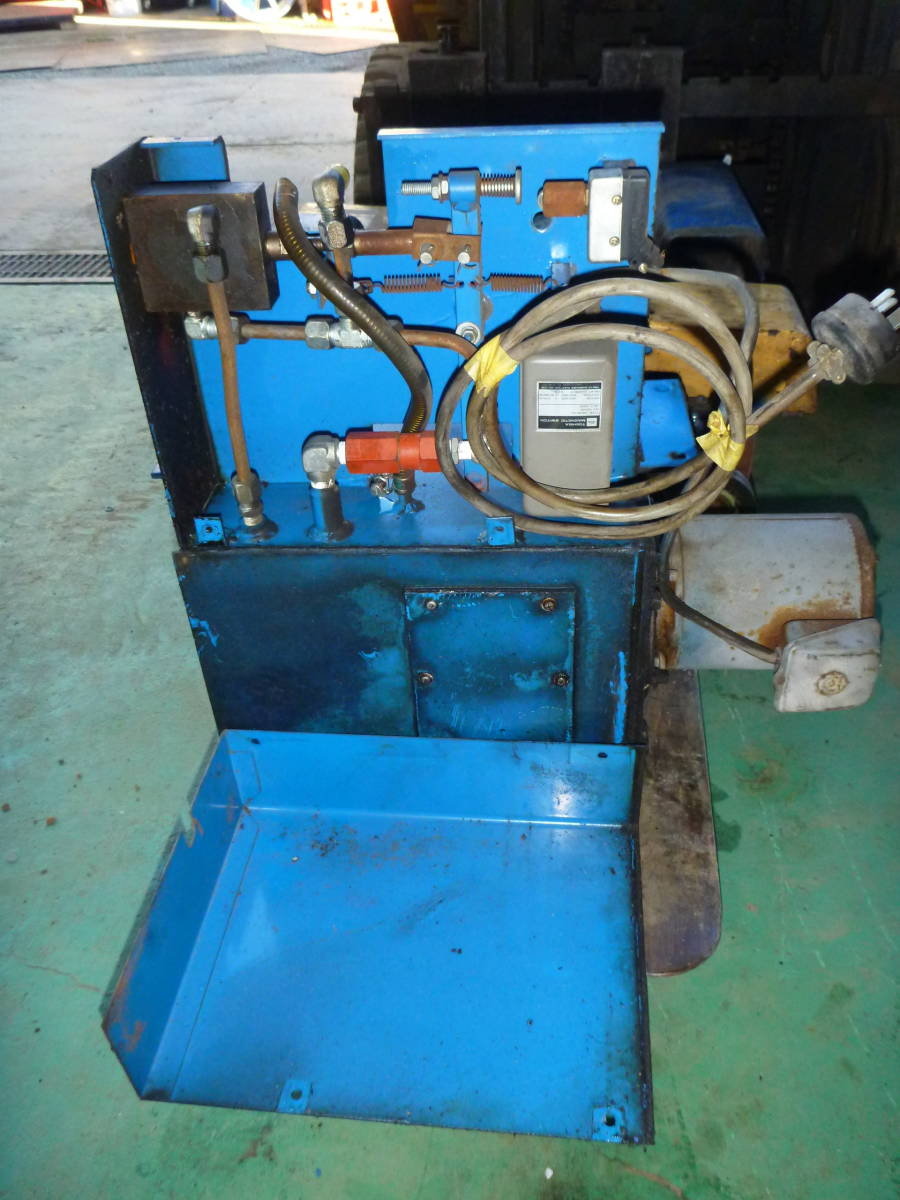 2柱リフト部品 油圧ポンプ モーター コントロールバルブ 油圧タンク 三相200V ビシャモン SP-2500 格安 全国発送可能(その他)｜売買されたオークション情報、yahooの商品情報を ...