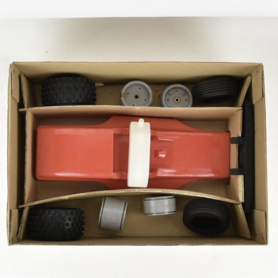 未組立 TOMO RC 1/8スケール 当時物 FUNCO ファンコ バギー ラジコン エンジン(組立キット（エンジン）)｜売買されたオークション情報、yahooの商品情報をアーカイブ公開 ...